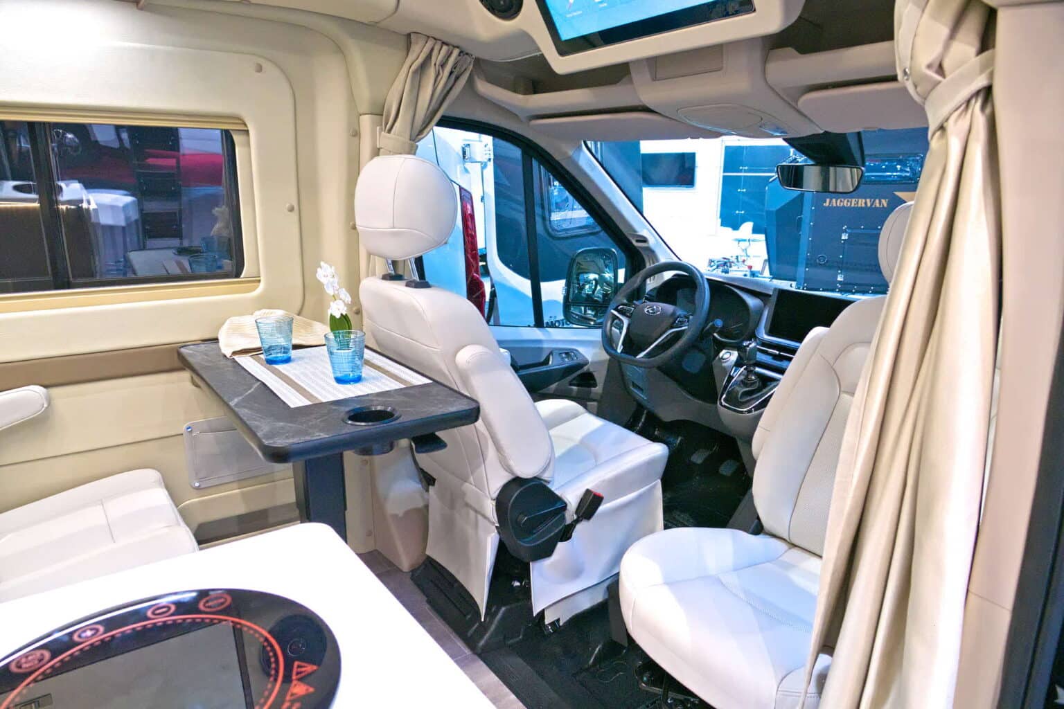 Maxus Premium: Motorhome from China to come to Europe from 2025 ...